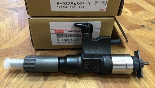 Форсунка Hitachi ZX330-3, 8981518373, 8982843930